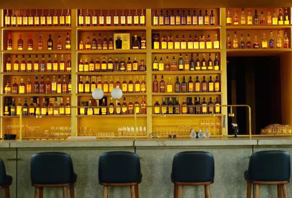 The Bridge Bar and Restaurant | Chengdu-Expat.com